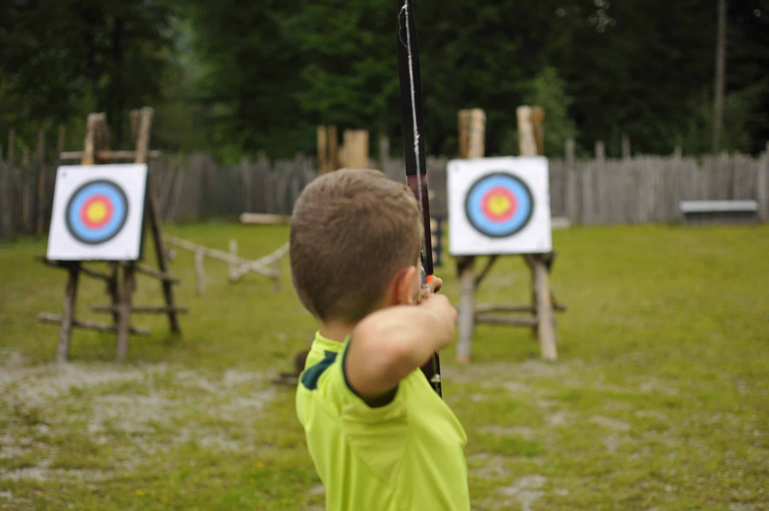 5 Tips for Teaching Your Kids Archery | TwinCitiesKidsClub.com