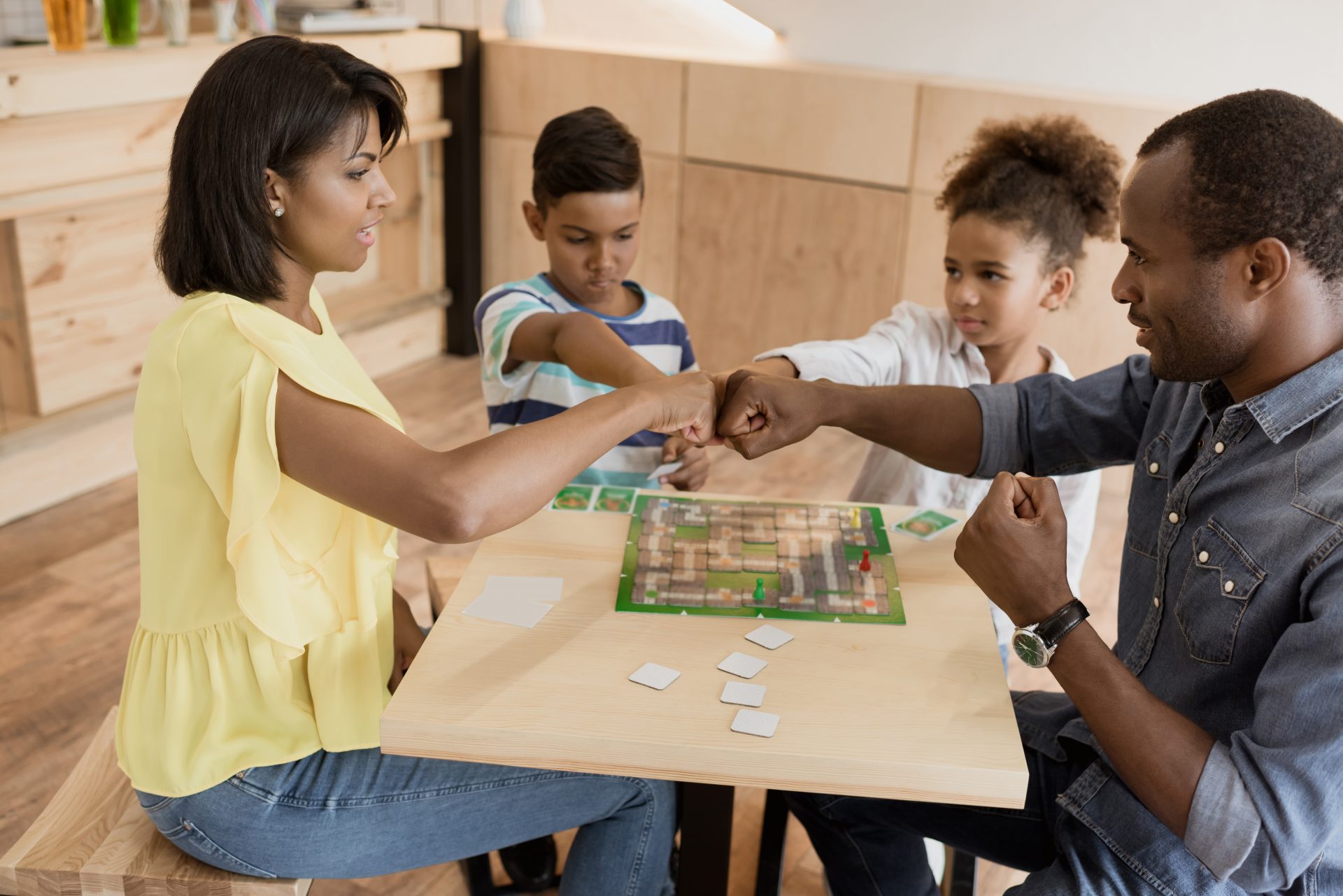 Ultimate Guide for Family Game Night