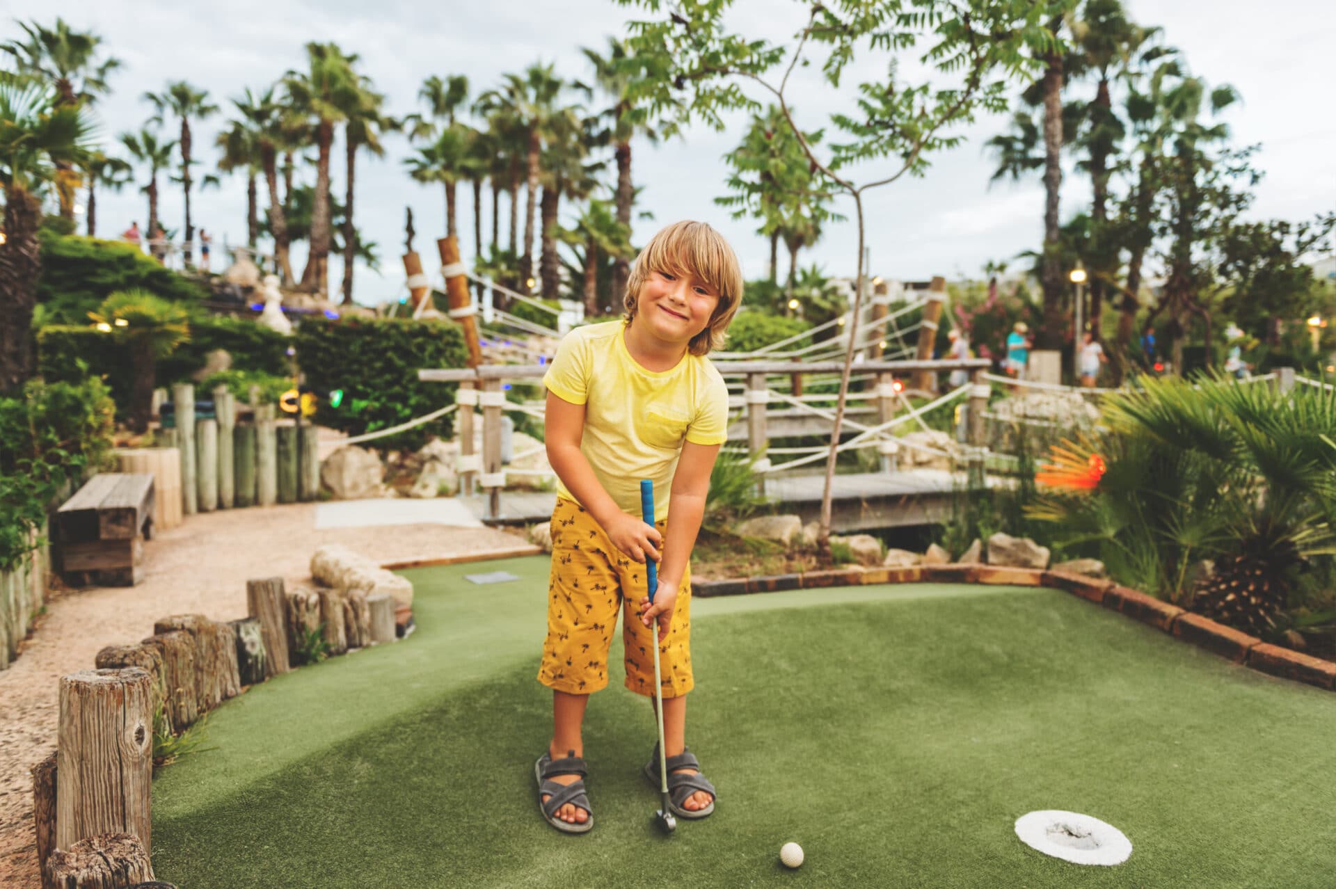 Best Mini Golf Places in Twin Cities - Fun for All Ages