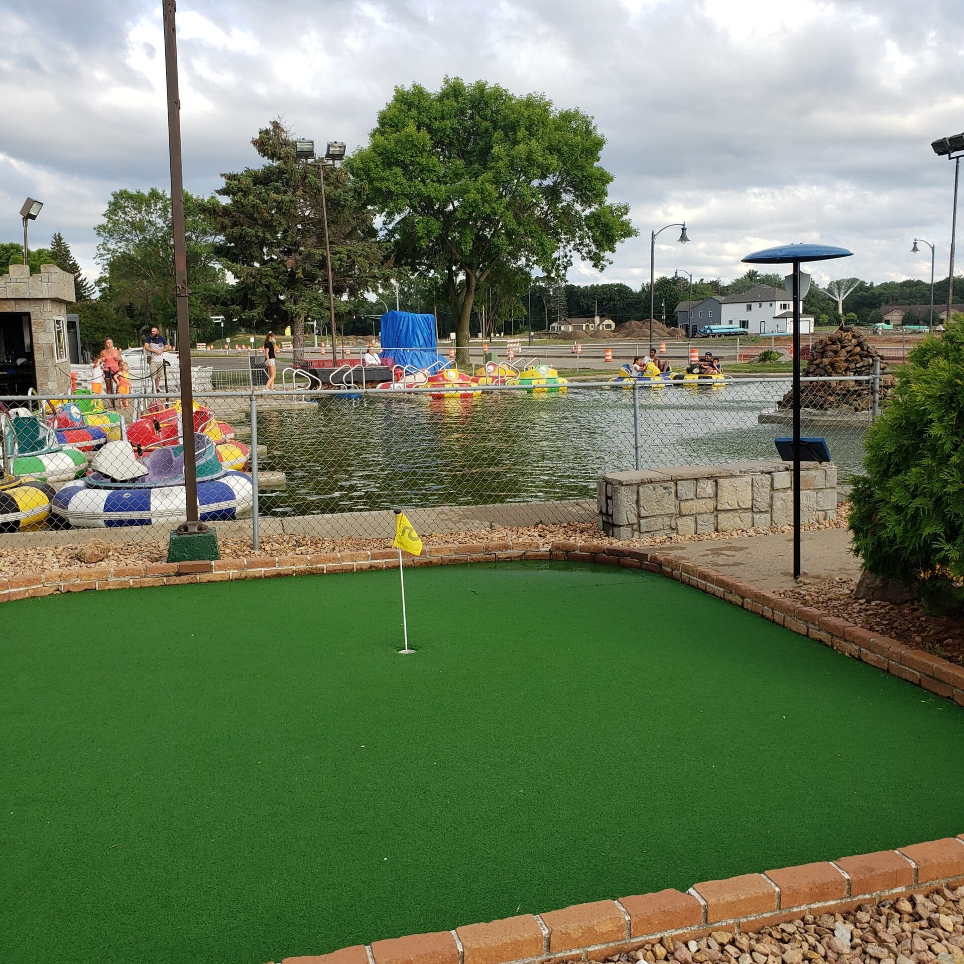 Family Outing Ideas: Lilli Putt Mini Golf